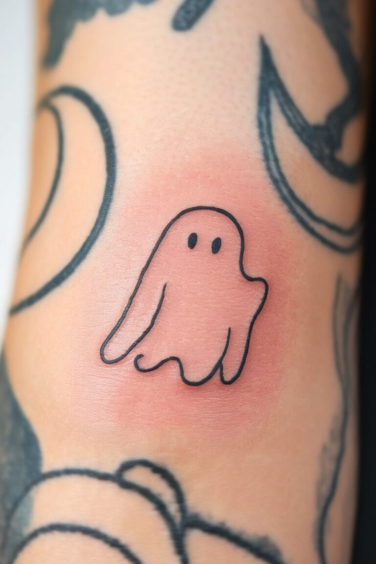 36 Ghost Tattoo Design Ideas to Haunt Your Imagination – Skin And Needle